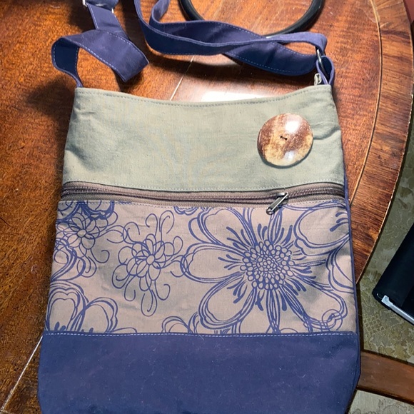 Bags | Sak Saum Bag Olive Green And Navy With Flower Design For Freedom ...